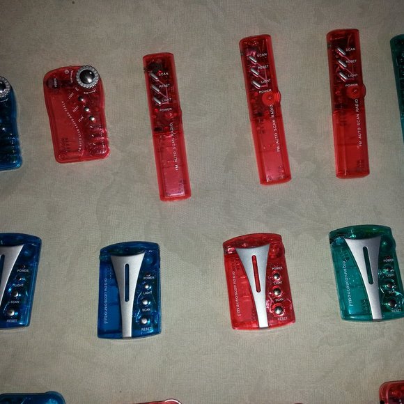 Portable Audio & Video | 14 Vintage Fm Auto Scan Radios With Built In ...